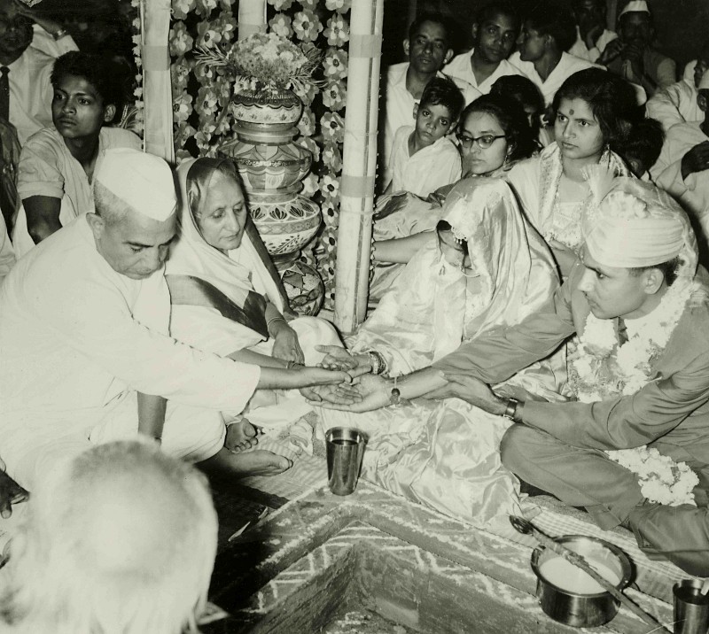 CS, Gayatri Devi at Sharda's wedding | Charan Singh Archives